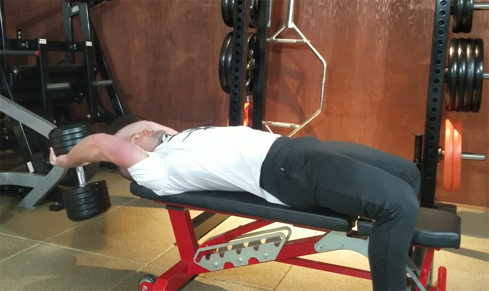 As 6 melhores variações de pullover para usar no treino